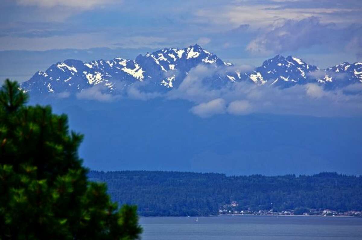 Boeing exec's Blue Ridge home hosted Bob Hope