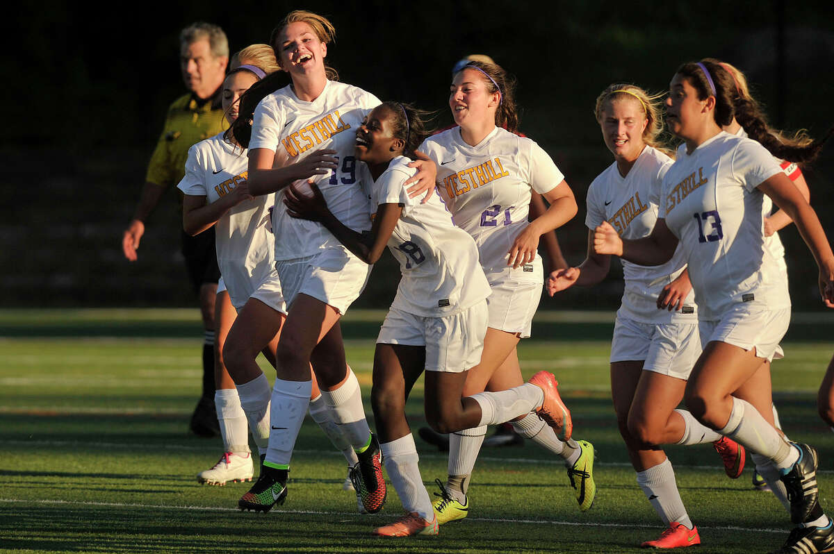 Westhill girls soccer defeats Greenwich