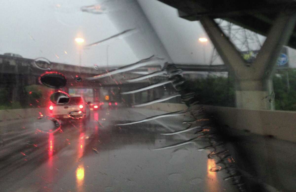 Heavy rains batter Houston area