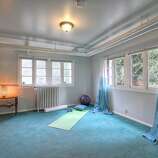 Ellsworth Storey 'Swiss Chalet' for sale - seattlepi.com