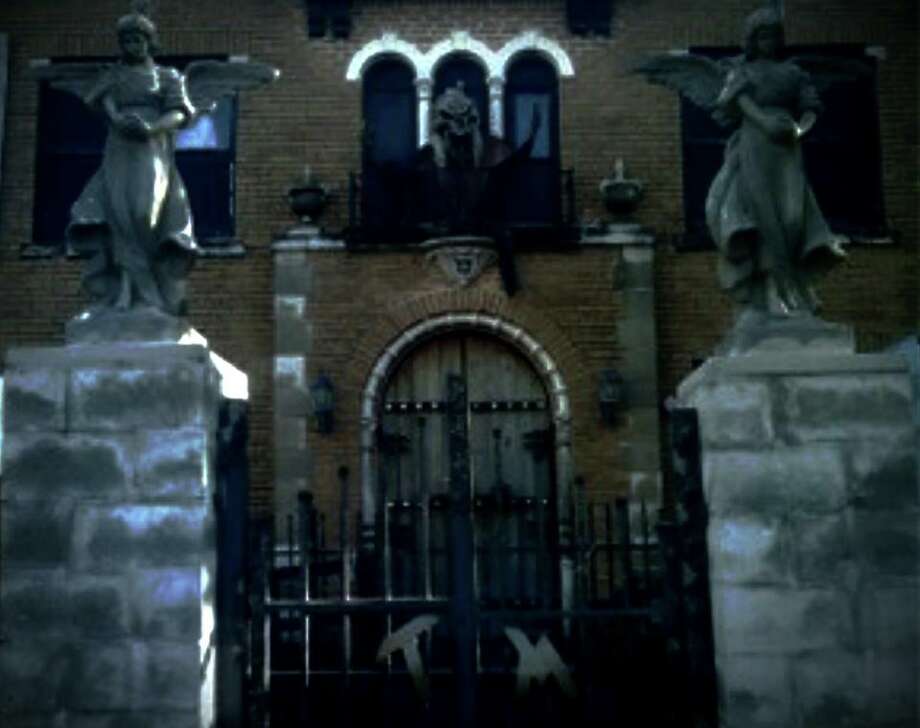 Pumpkin patches and haunted houses to visit in San Antonio this year ...