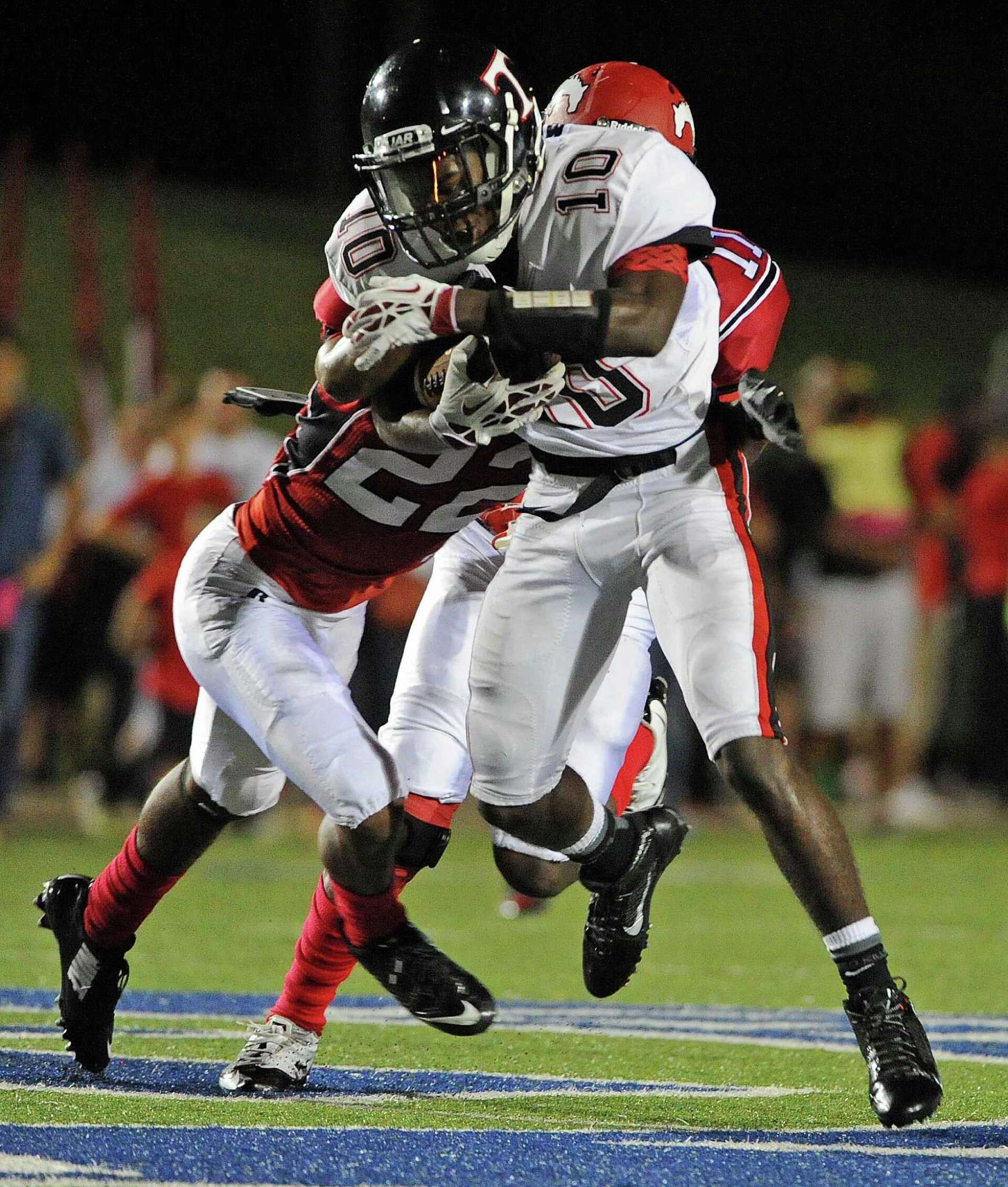 North Shore closes non-district play with tough loss to Euless Trinity