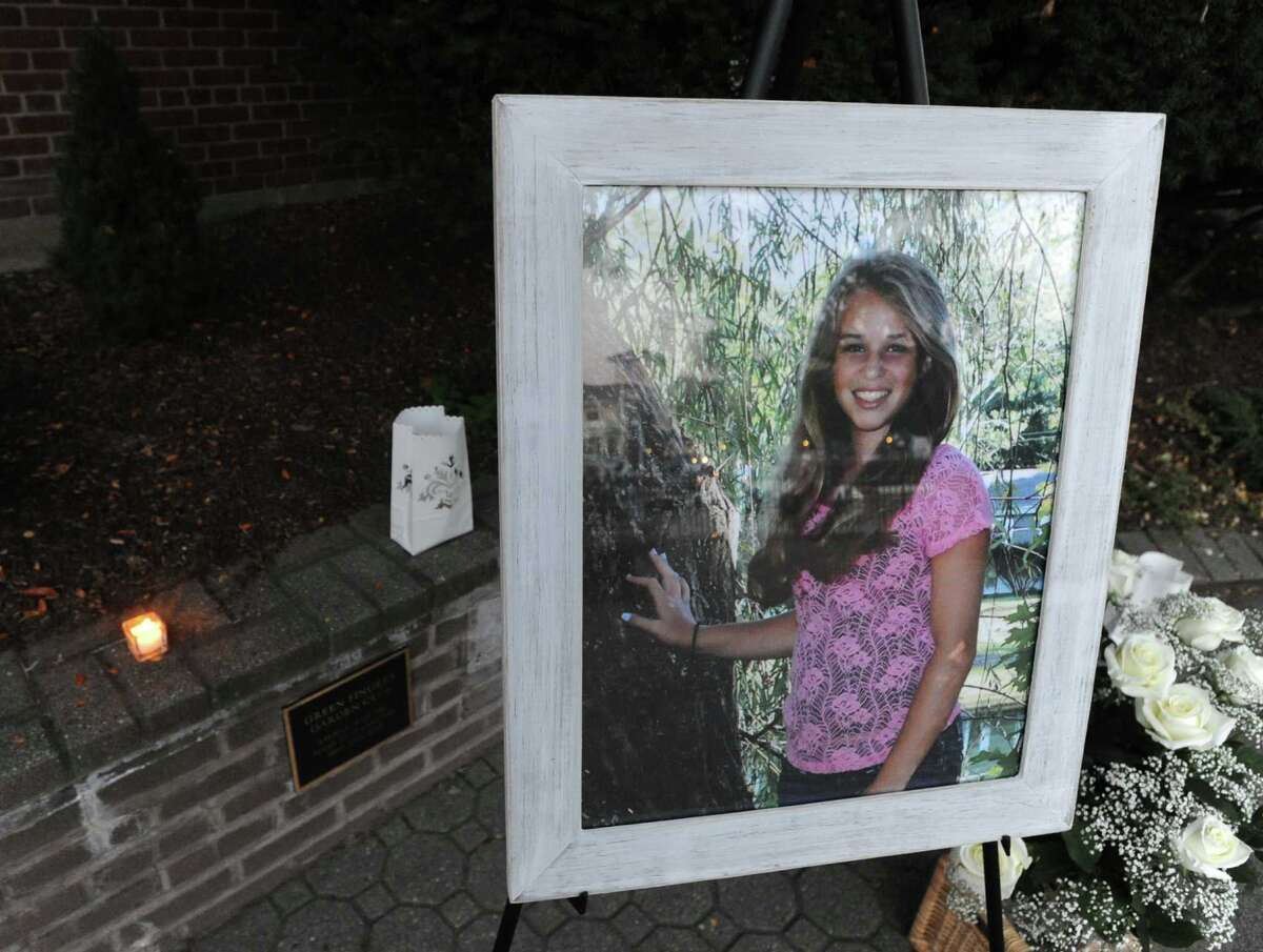 Teen killed in boating accident remembered