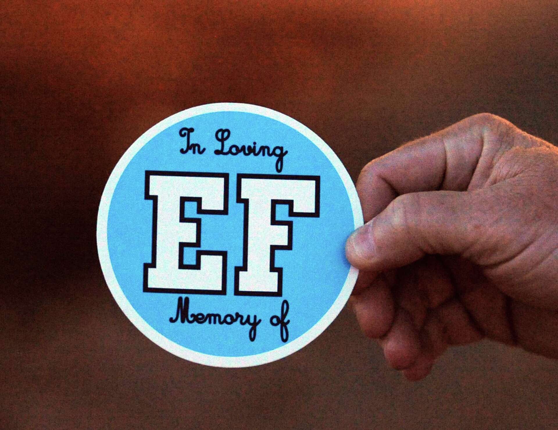 Teen killed in boating accident remembered