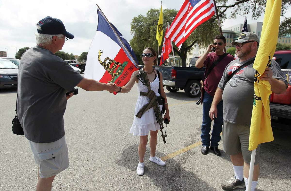 Texas 'Goddesses' rally for open-carry