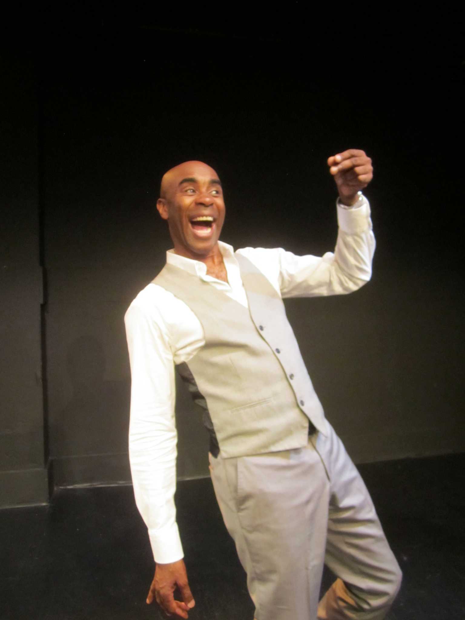 Theater review: Don Reed’s 'Semi-Famous’ delivers lots of laughs