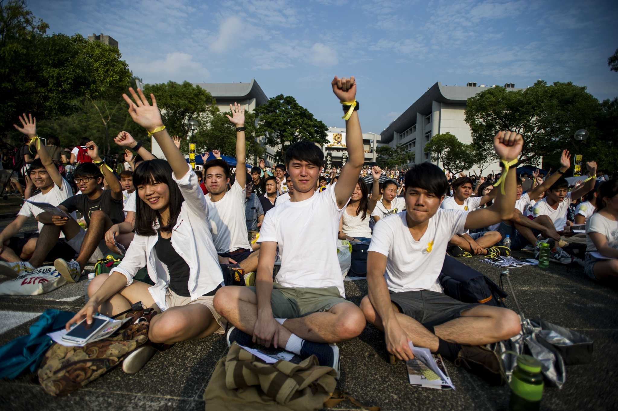 Thousands of Hong Kong students protest Chinese voting limits