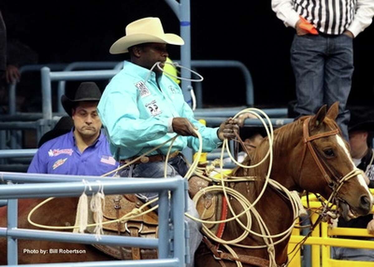 25 year RodeoHouston veteran Fred Whitfield advances out of Super Series II
