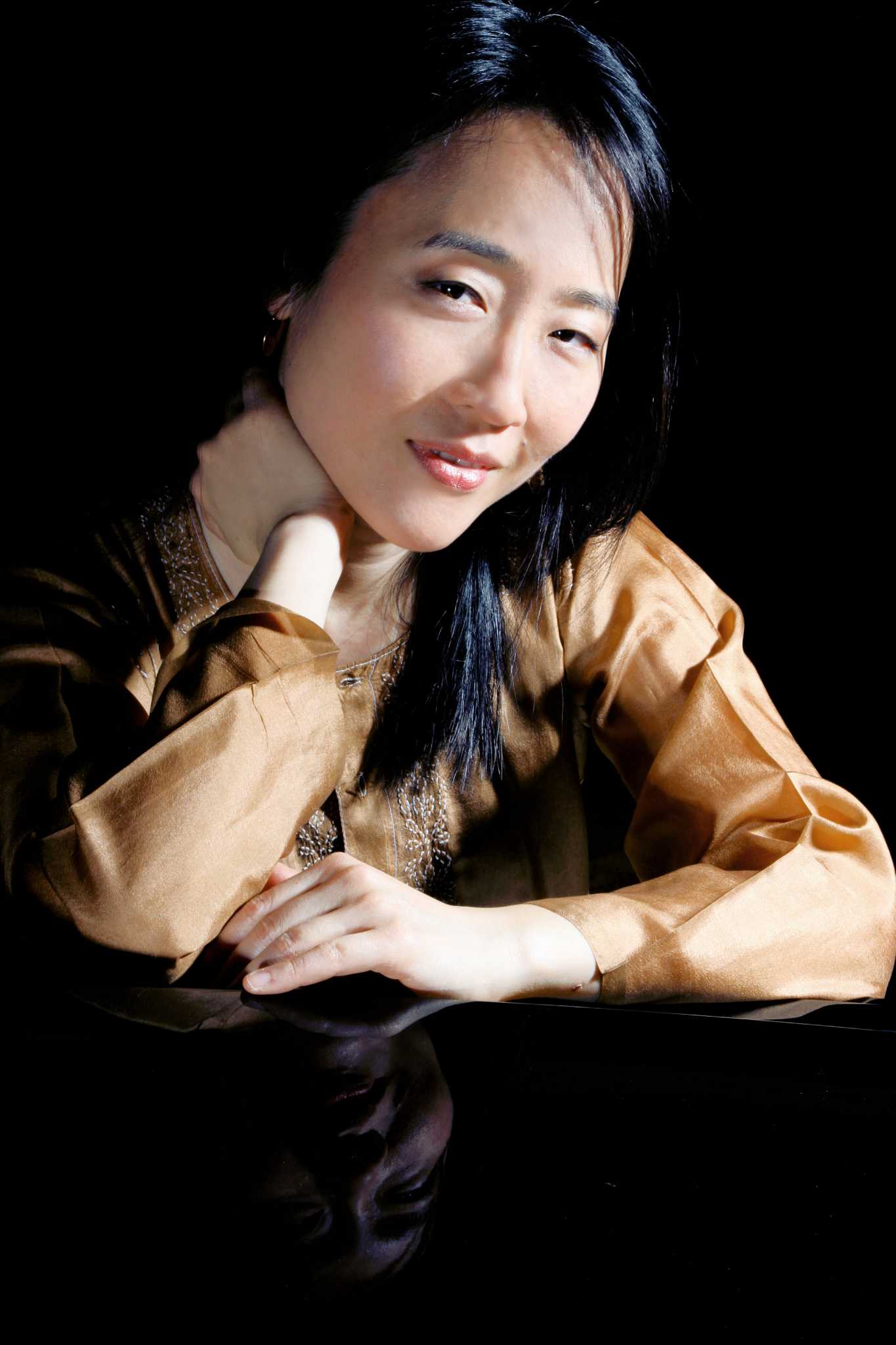 Pianist Helen Sung brings classical training to jazz world