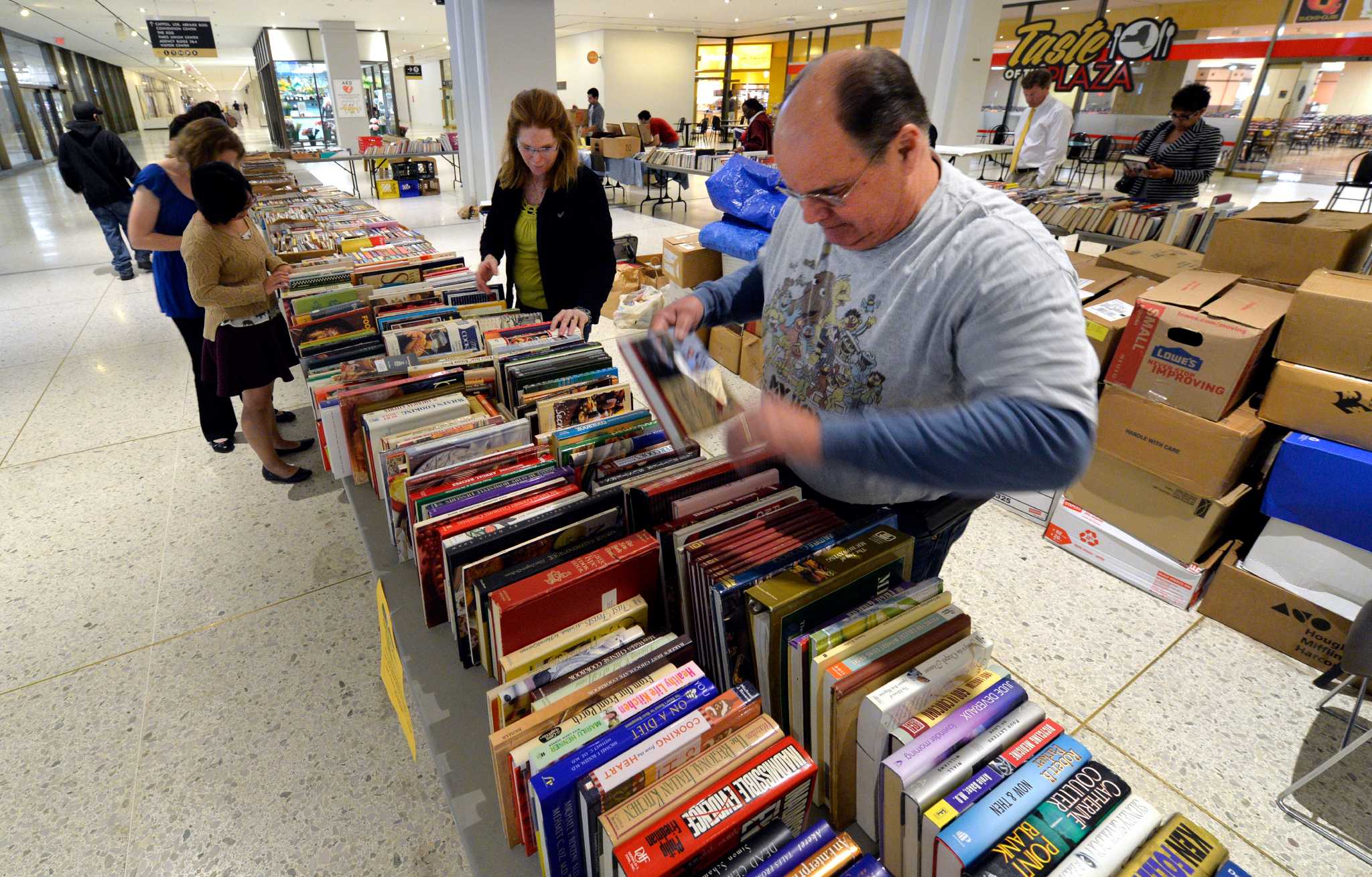 Photos: Book sale