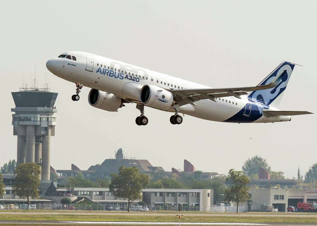 Airbus re-engined A320neo completes first flight