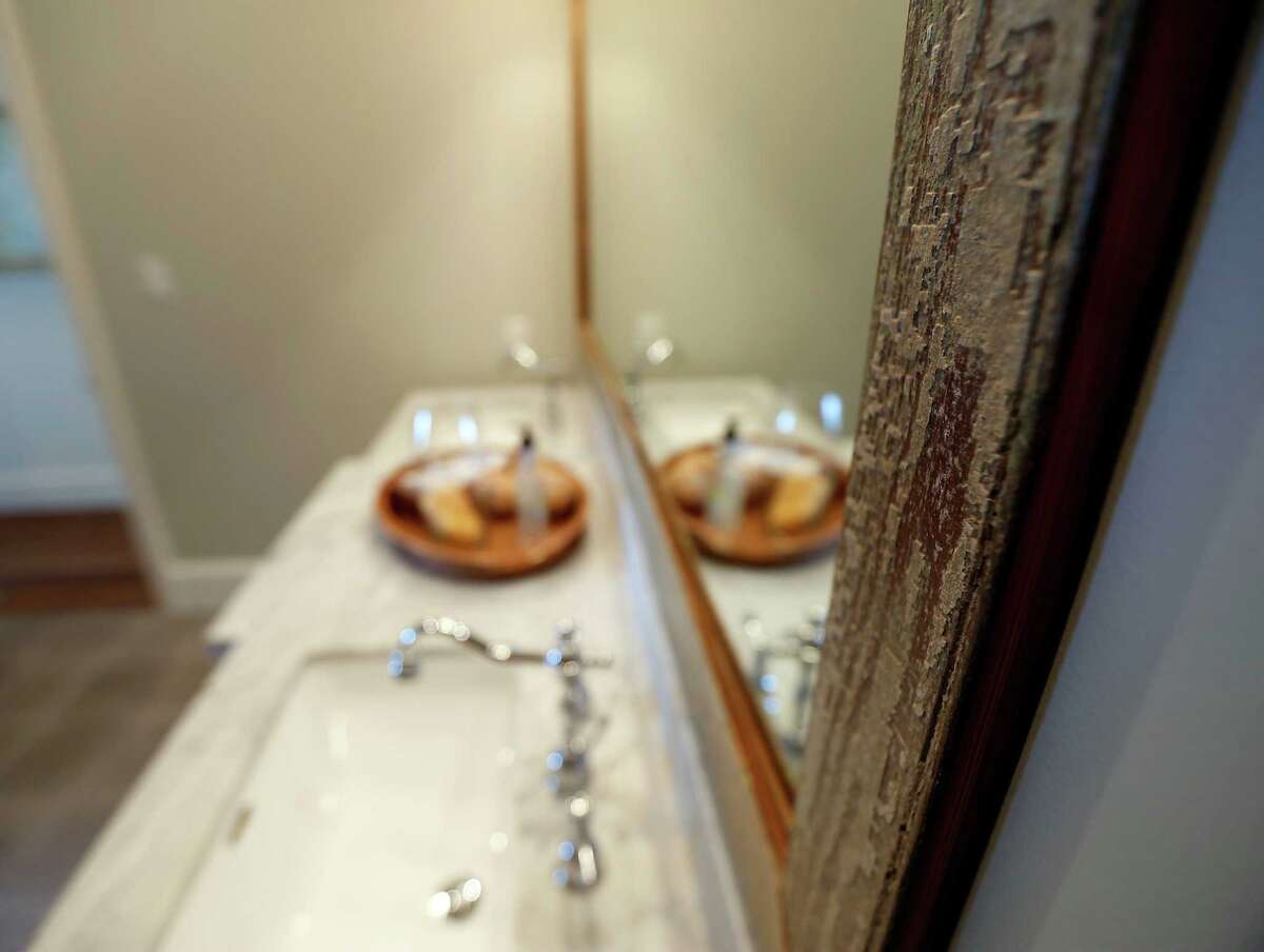 Stellar sunset inspired Houston couple to build a Tiki Island dream home