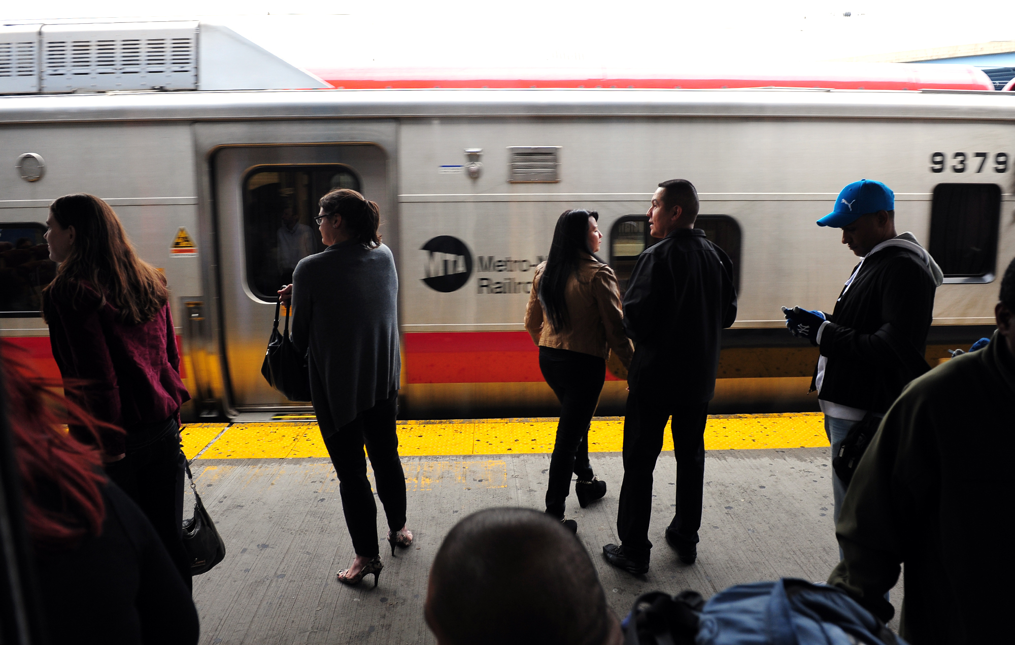 Malloy calls for heightened security on Metro-North