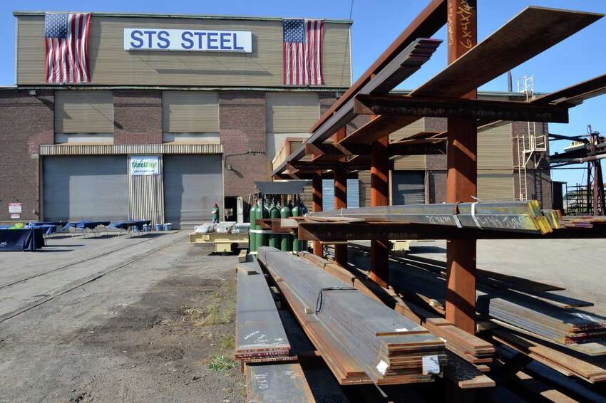Arson team investigates fire at Schenectady's STS Steel