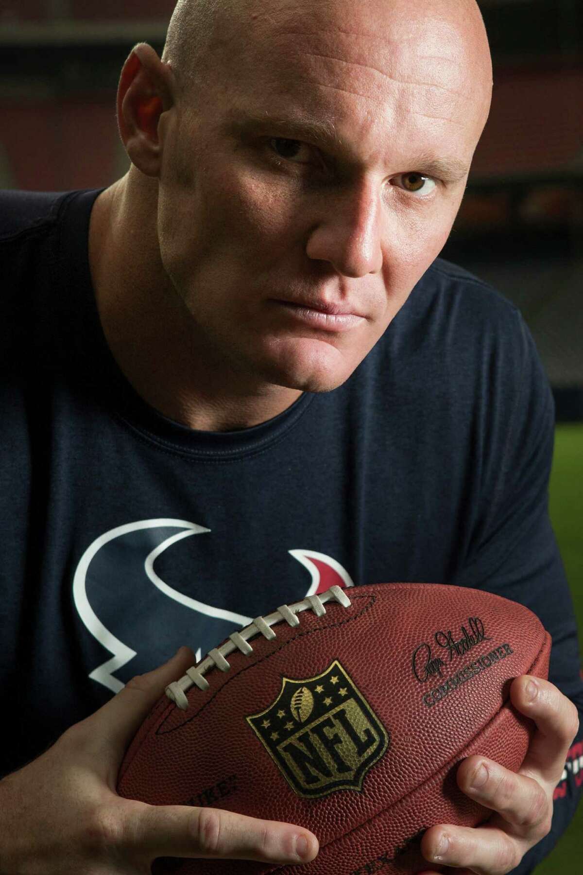 Texans have nothing but praise for veteran center Myers