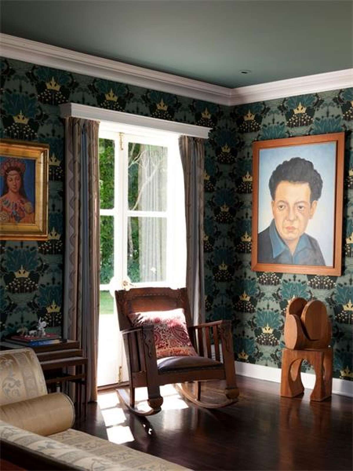 Rural estate inside Seattle back on the market