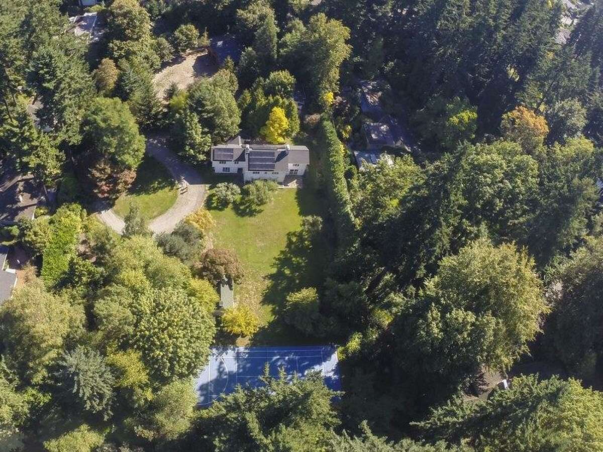 Rural estate inside Seattle back on the market