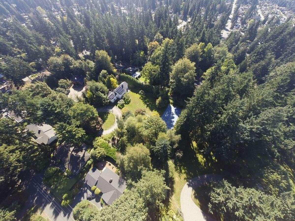 Rural estate inside Seattle back on the market