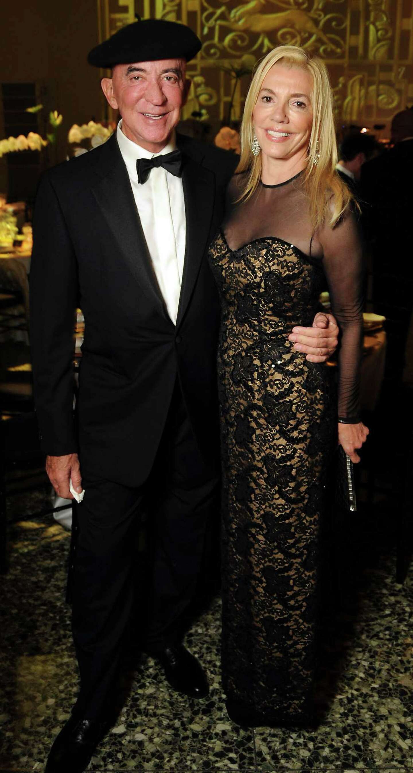 Price reduced on 'Chateau Carnarvon,' still Houston's most expensive ...