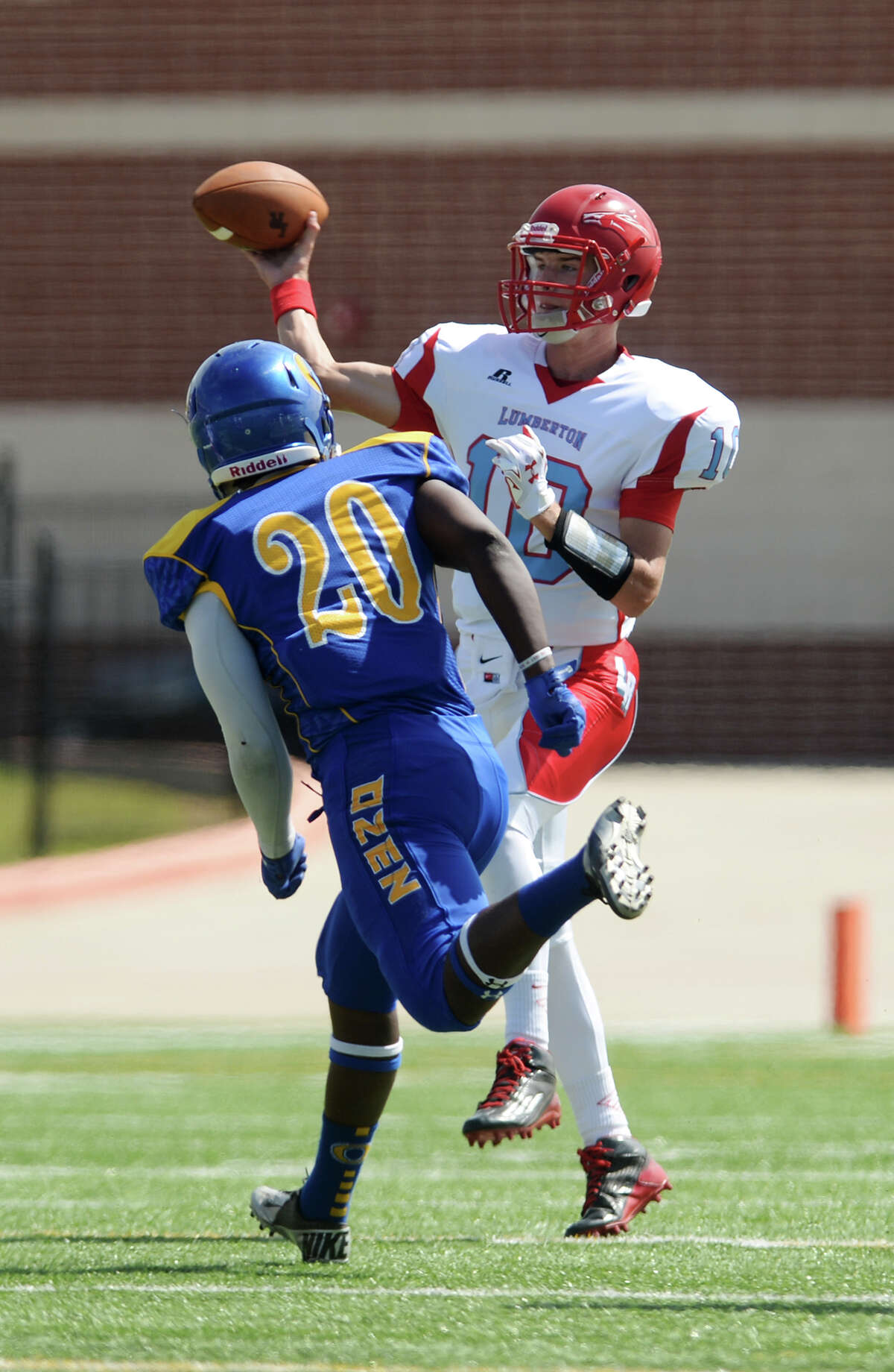 Ozen runs by Lumberton 34-17