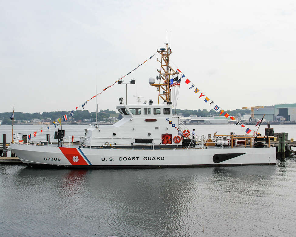 Duty Calls: Coast Guardsman cited for leadership