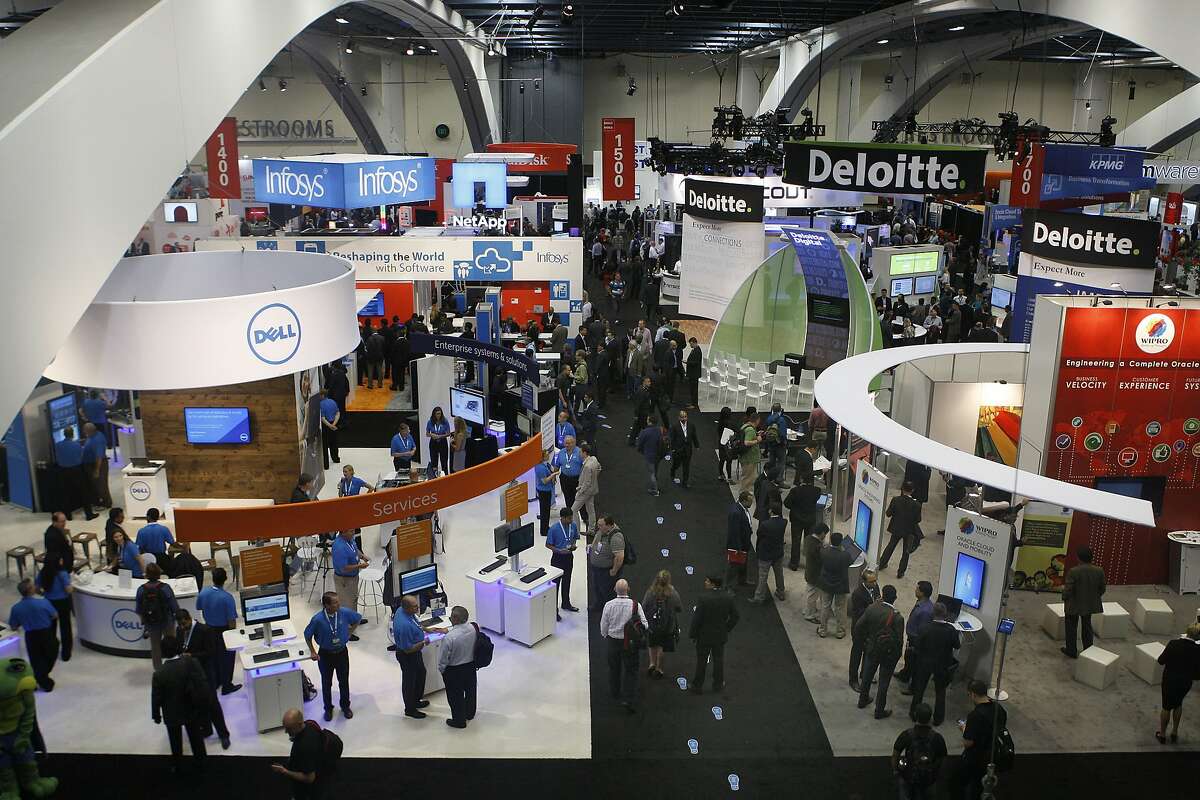 Mark Hurd delivers keynote as Oracle OpenWorld opens