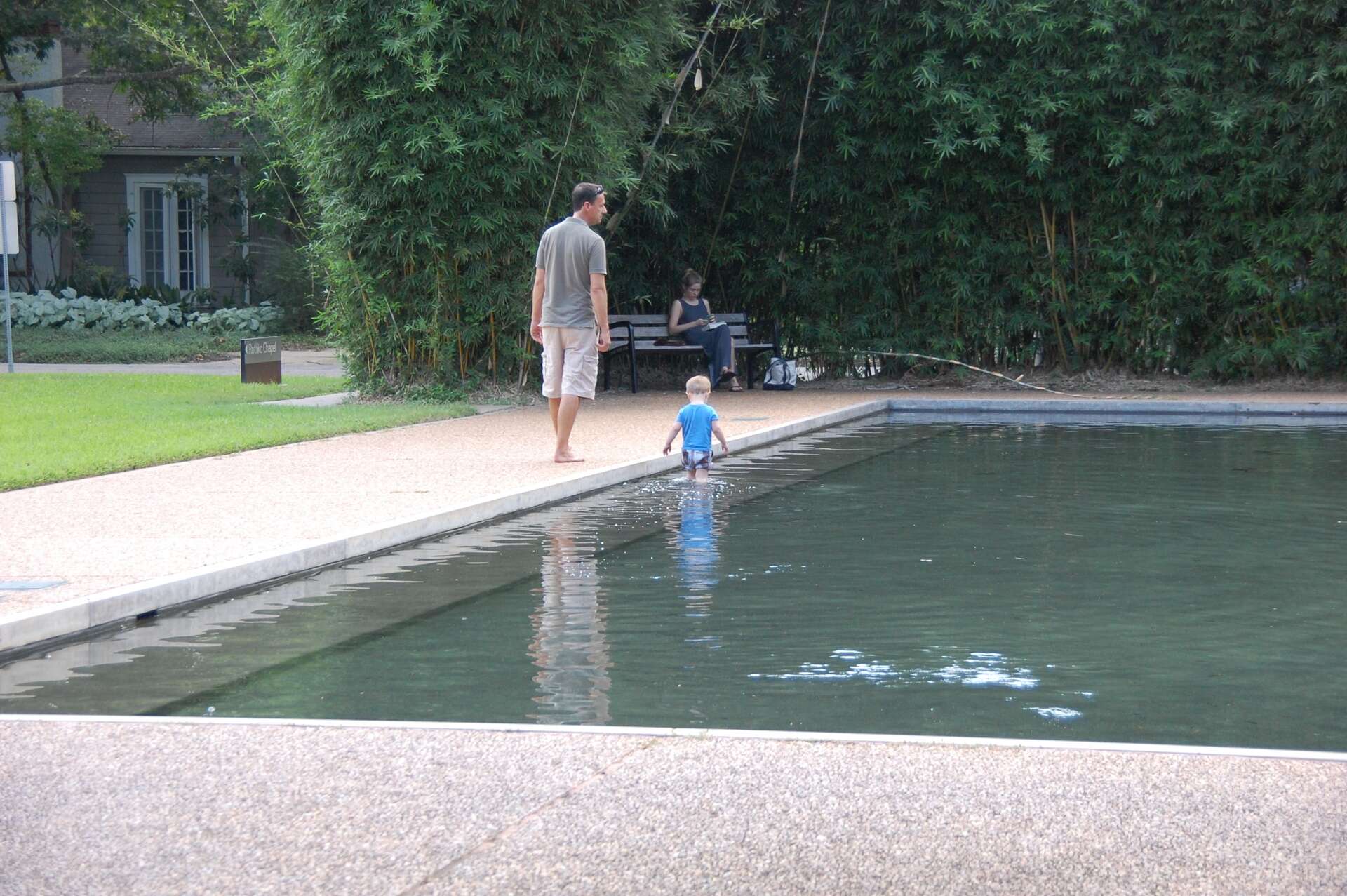 The quiet, quiet signs of Rothko Chapel