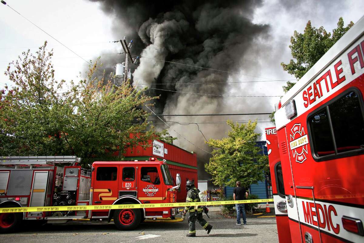 Crews battle Fremont fire