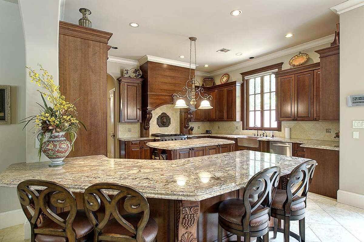 Houston restaurateur's Heights bungalow is a treasure trove of collectibles