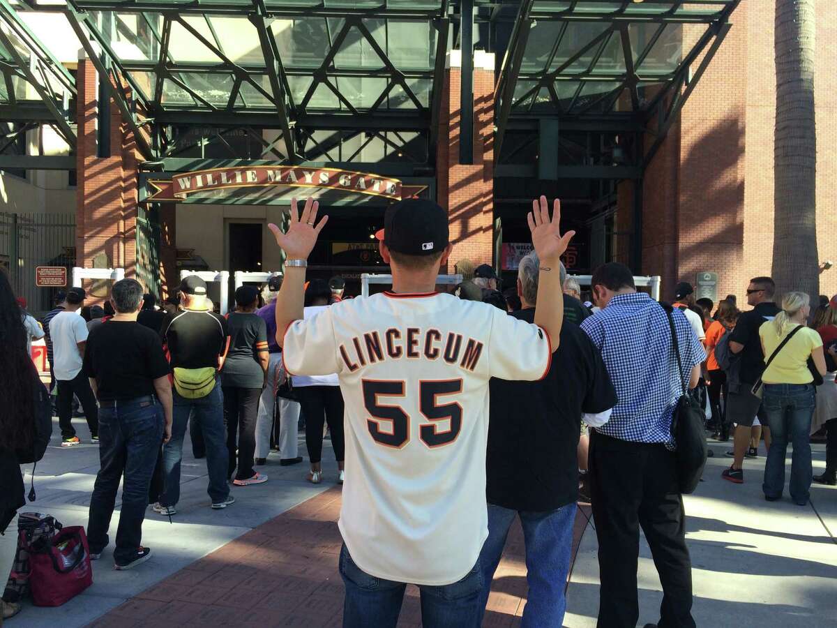 Crawford’s slam sets tone as Giants top Pirates 8-0