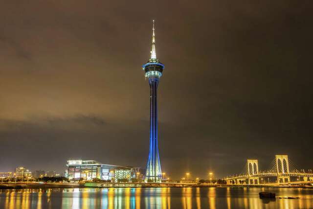 15 towers that resemble the Space Needle