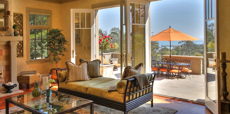 Price Point: $3.129 million