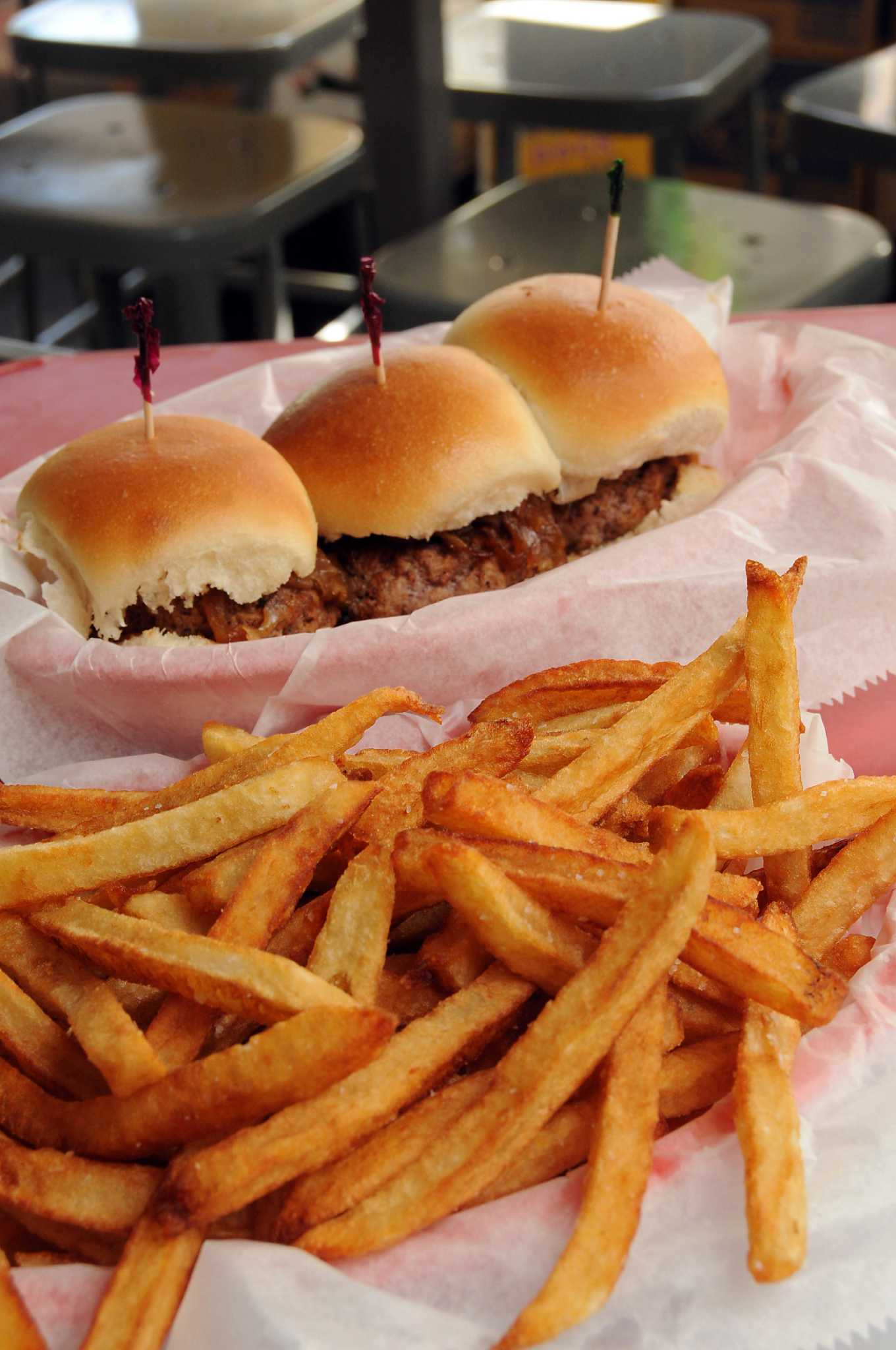 Little Bigs outgrows its bitty space, moving to bigger site on Montrose