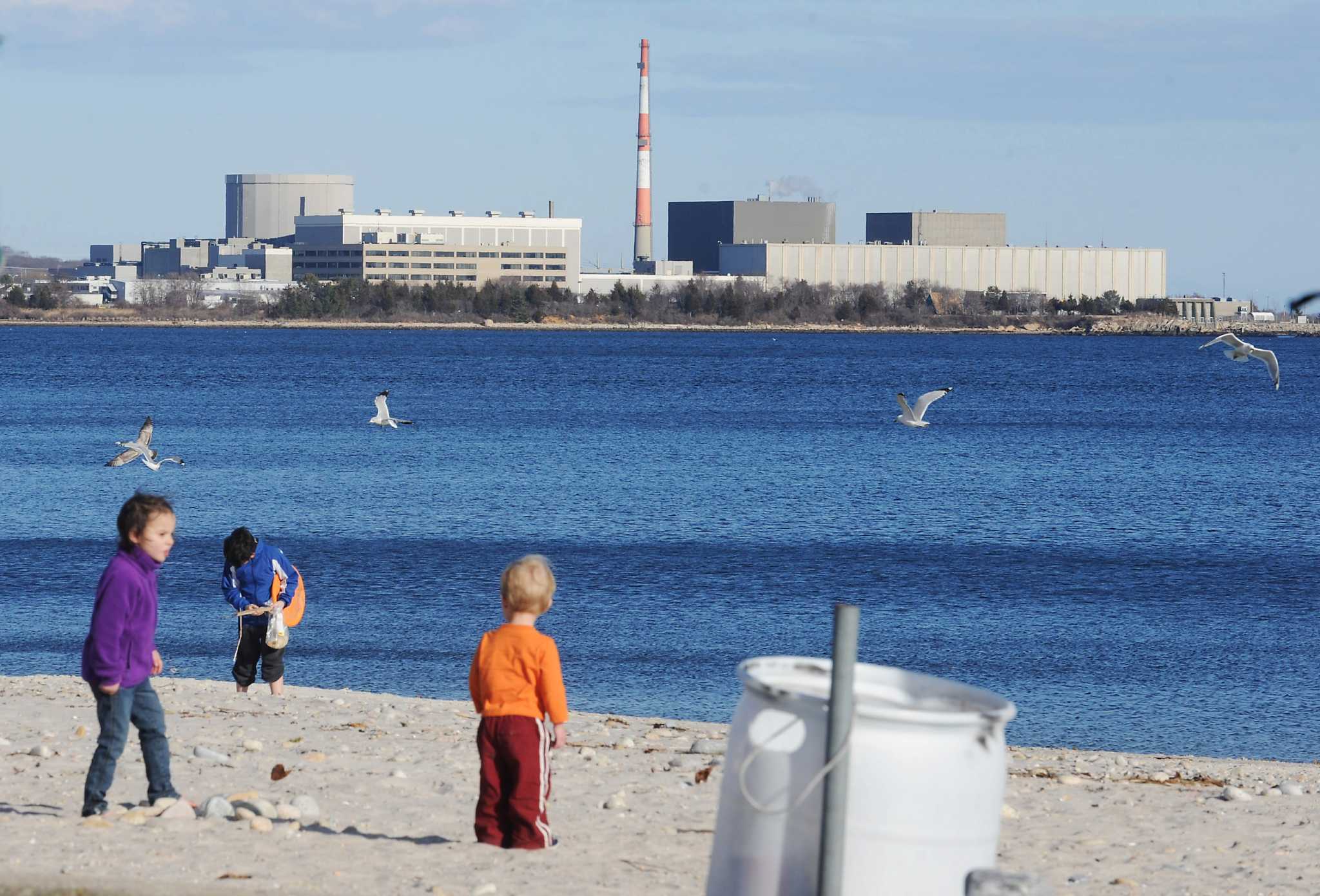 Millstone using warmer water from Long Island Sound