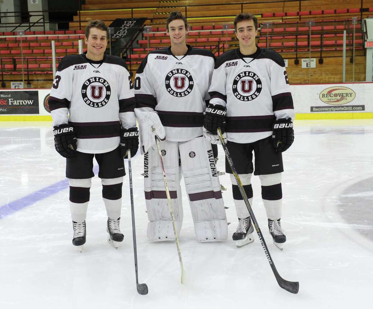 Union hockey goal is another national championship