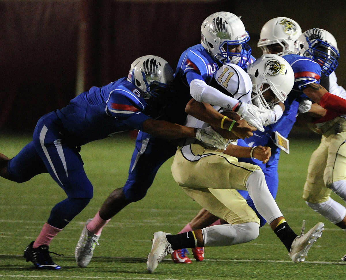 Oak Ridge makes Conroe pay for turnovers