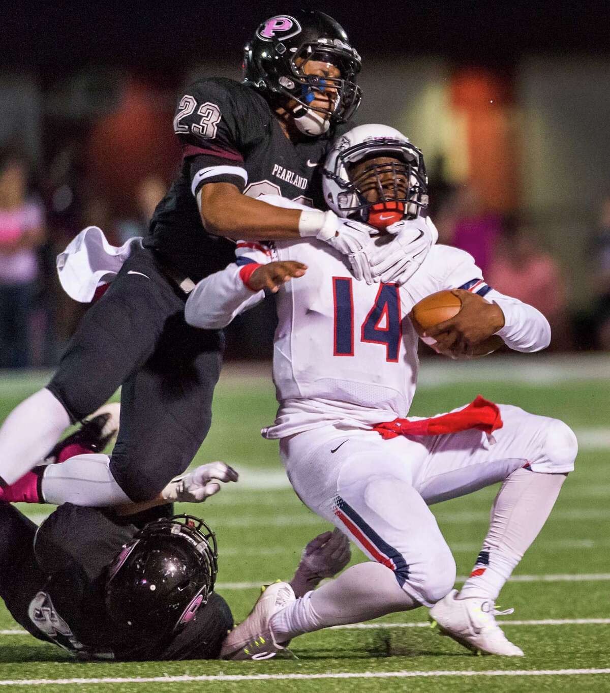 Family affair sees Pearland top Dawson