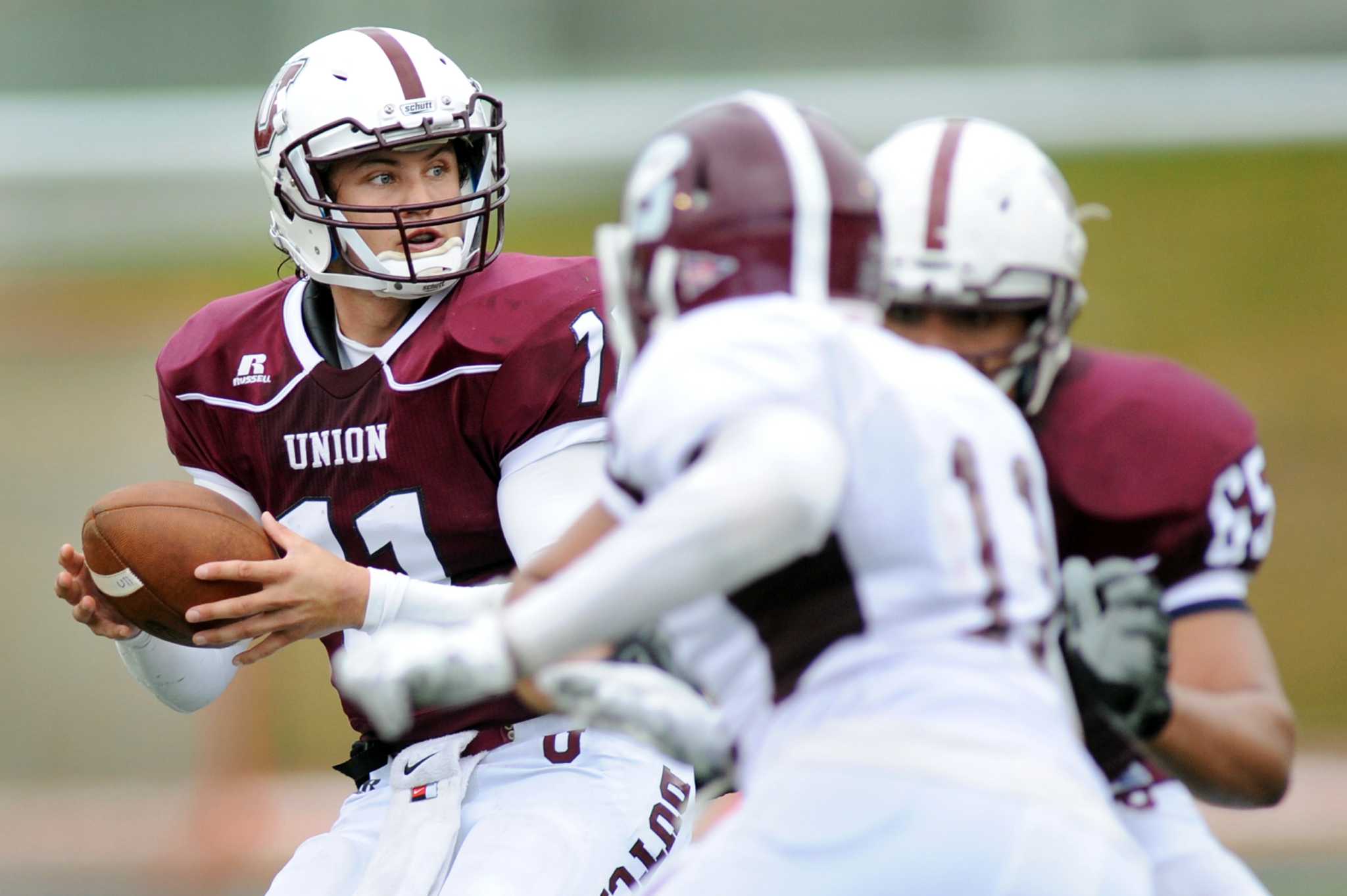 Union football falls to Springfield in shootout
