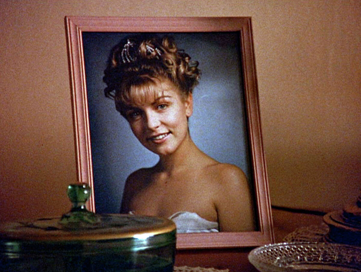 Tv Showtime Plans Twin Peaks Sequel