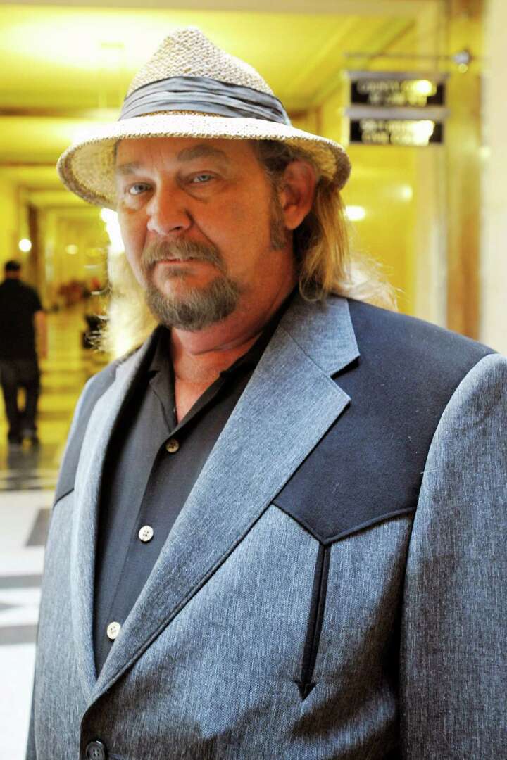 Starvin Marvin's closes