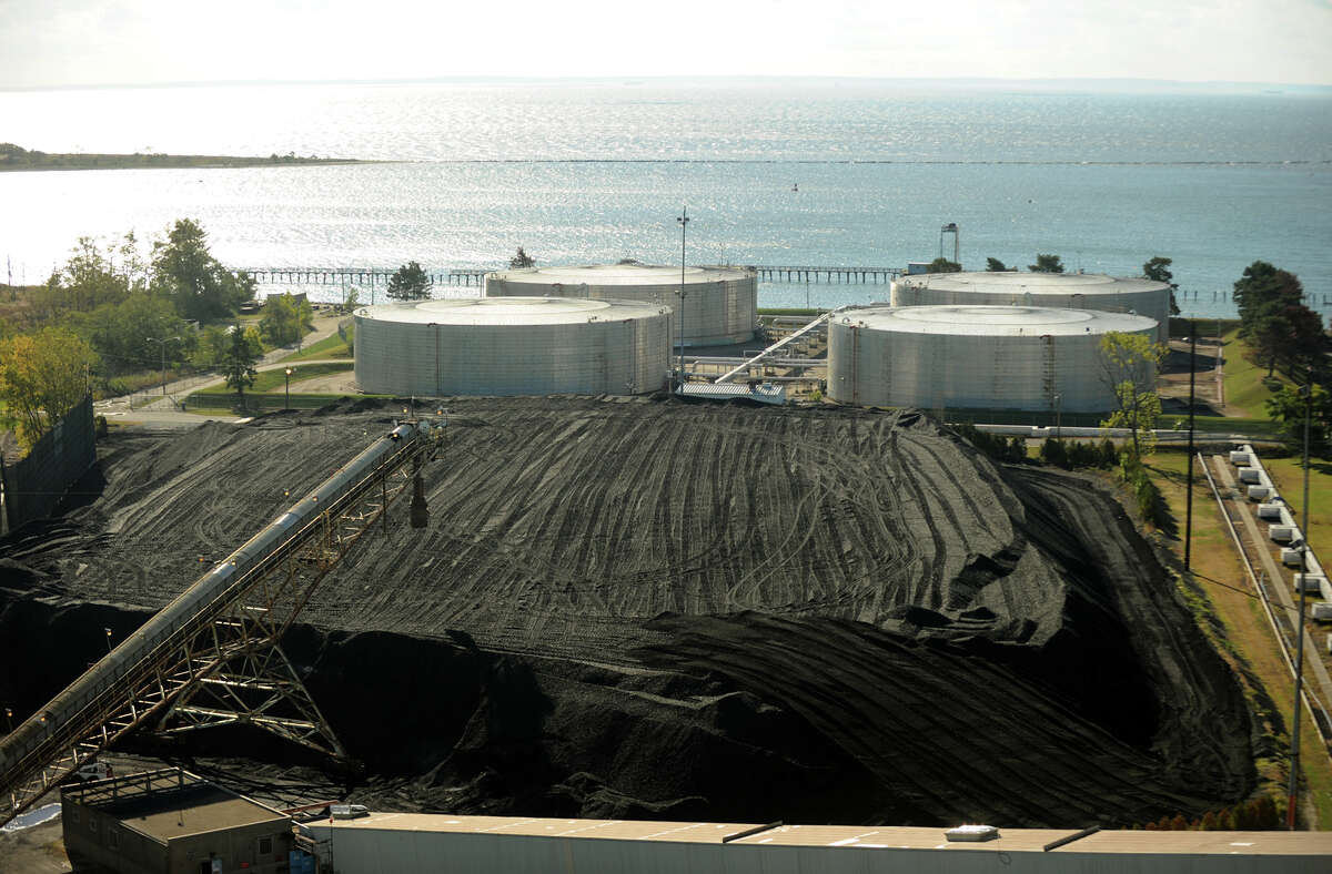 Bridgeport's coal plant in for the long run