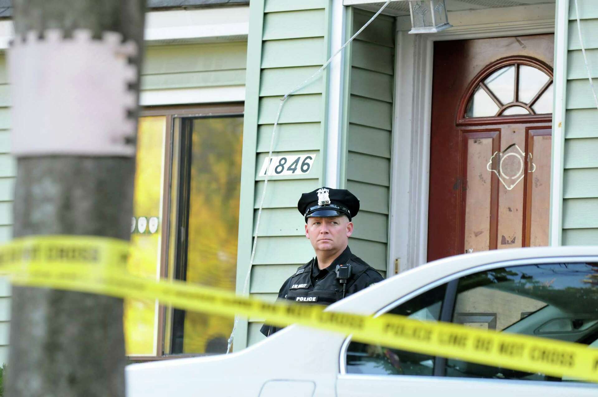 Leaflets meant to help in probe of Guilderland killings