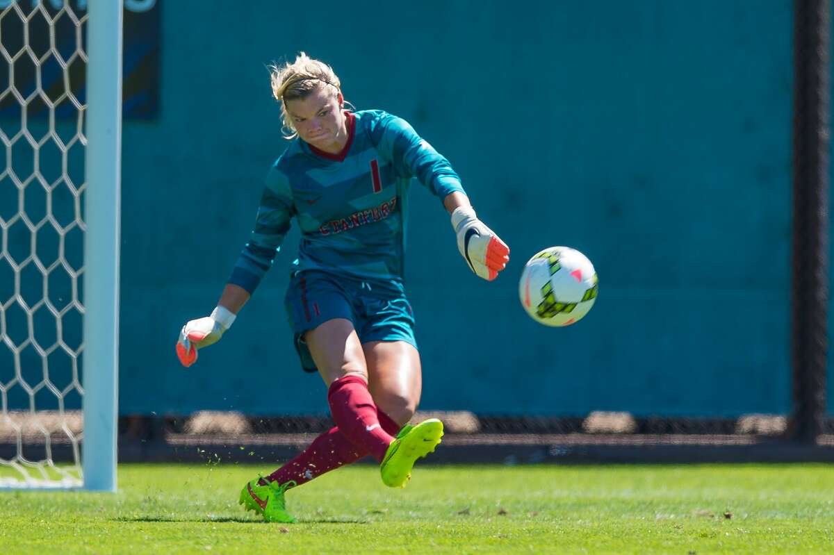 Goalie Campbell Helps Key Success Of Stanford Womens Soccer