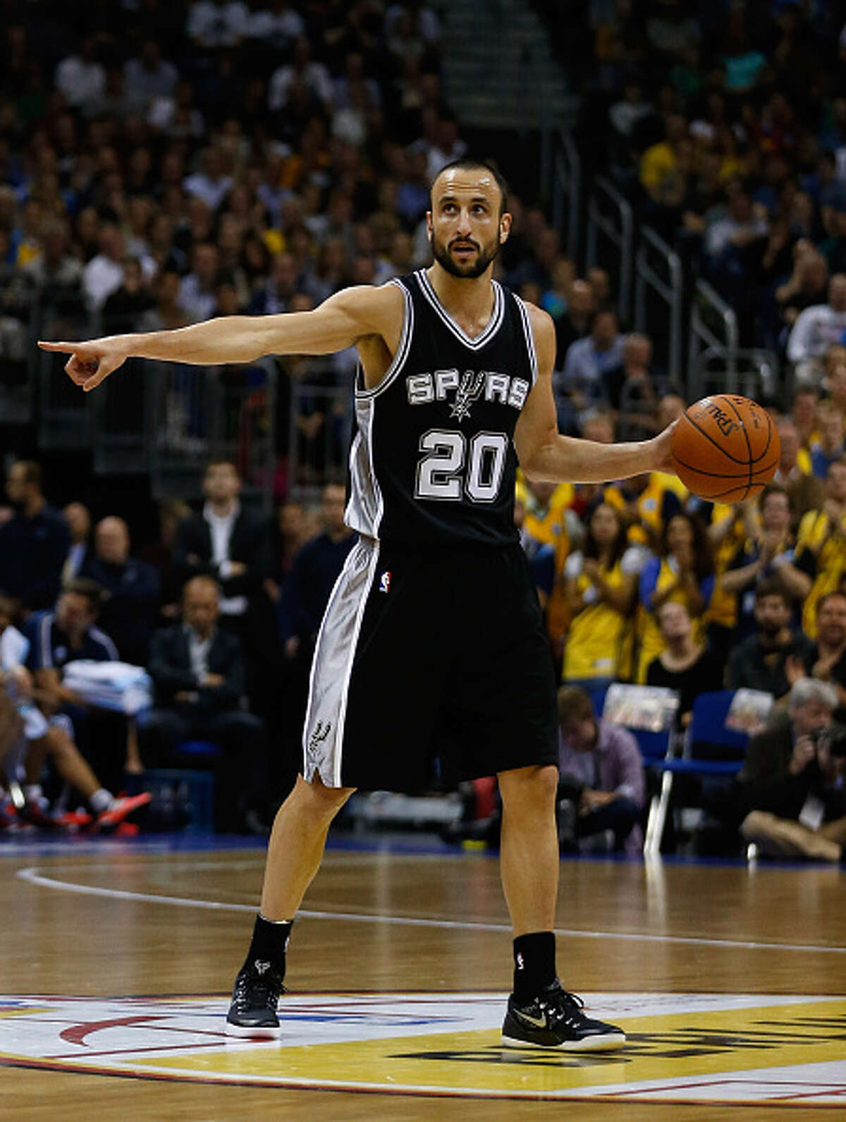 Spurs lose preseason opener against Alba Berlin