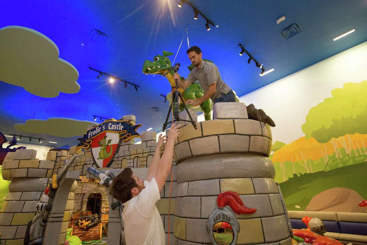 Houston kids to frolic at world's largest mall playground