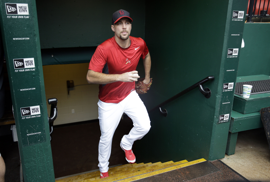 Cardinals cross fingers with Game 1 starter Wainwright