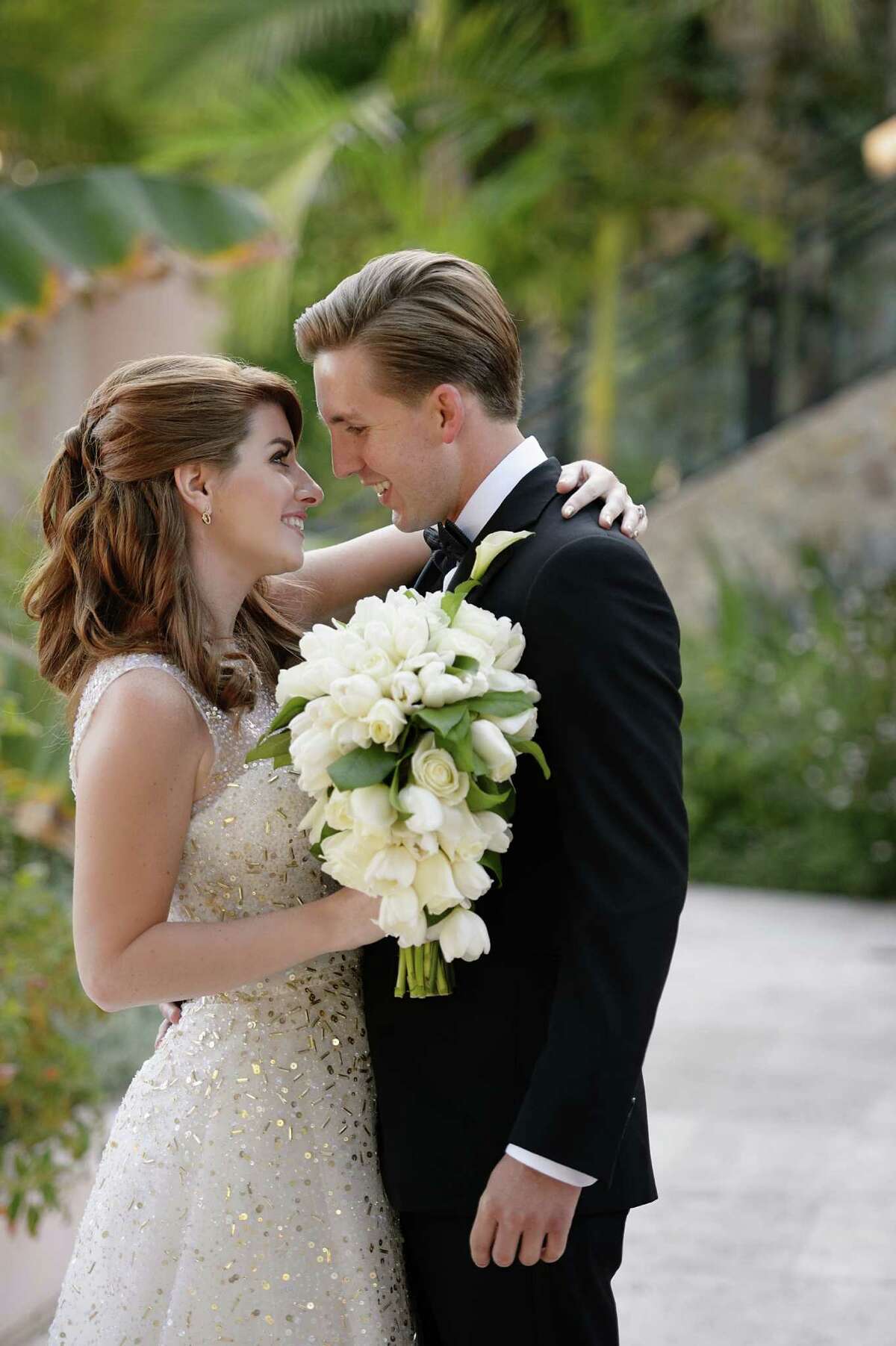 Texas couple ties the knot in Beverly Hills