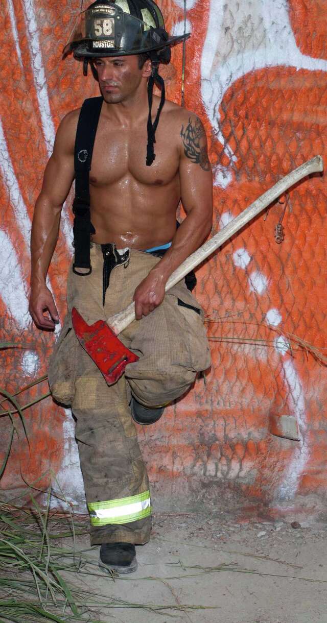 Houston firefighters pose for smokin' hot calendar