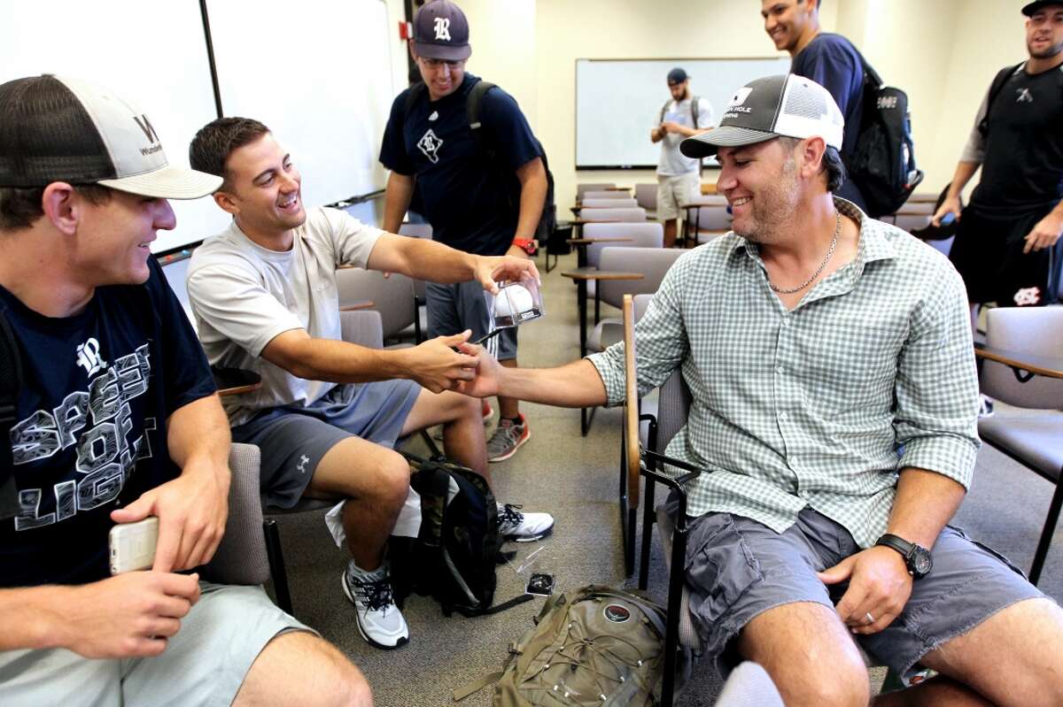 Lance Berkman wants to be considered for Rice job