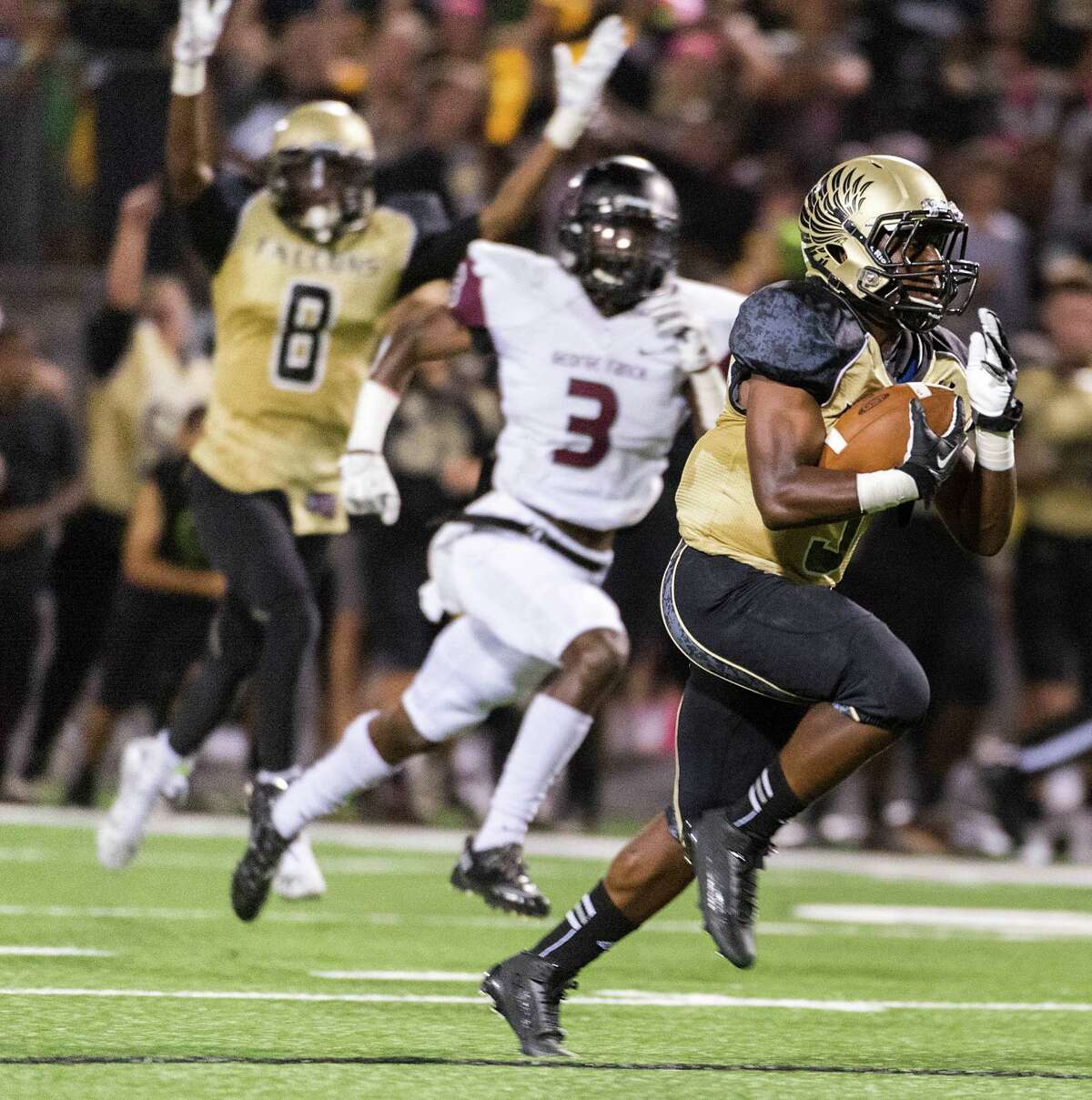 George Ranch overcomes slow start, early deficit to top Foster